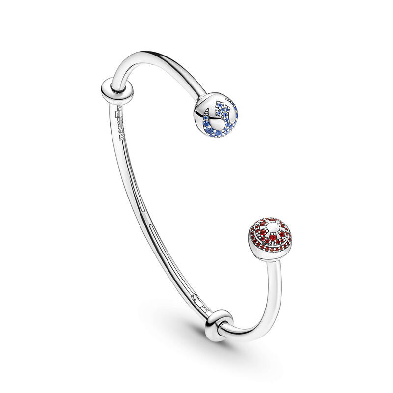 Pandora Moments Star Wars™ Light & Dark Side Logo Open Bangle