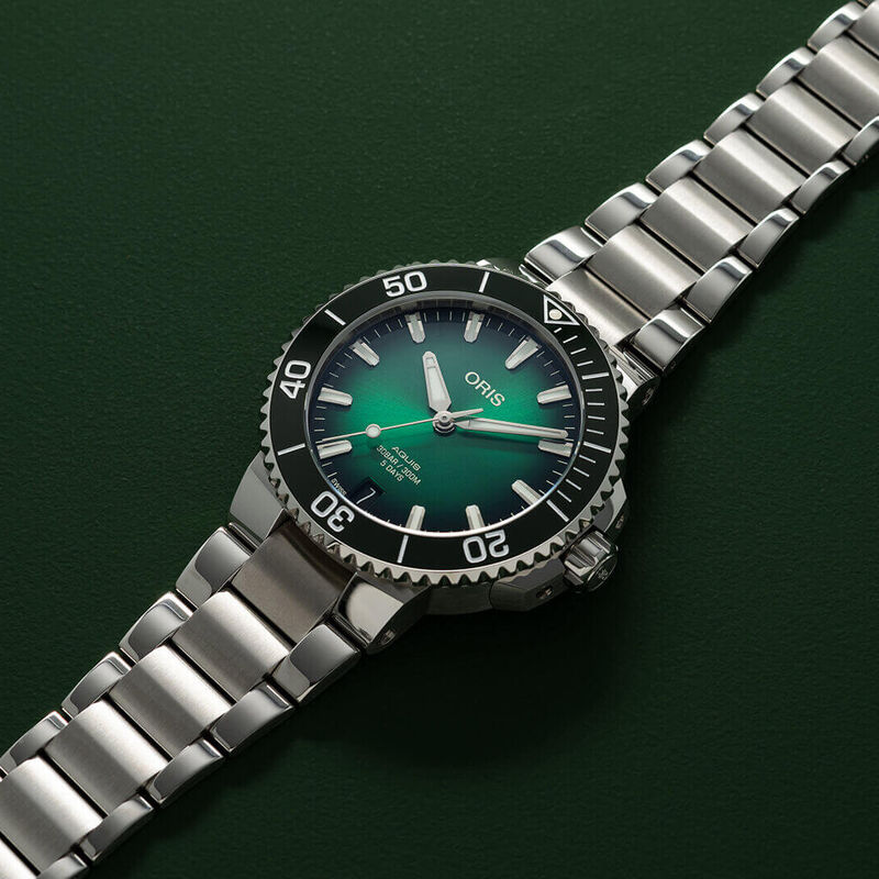 Oris Aquis Calibre 400 Watch Green Dial, 41.50mm